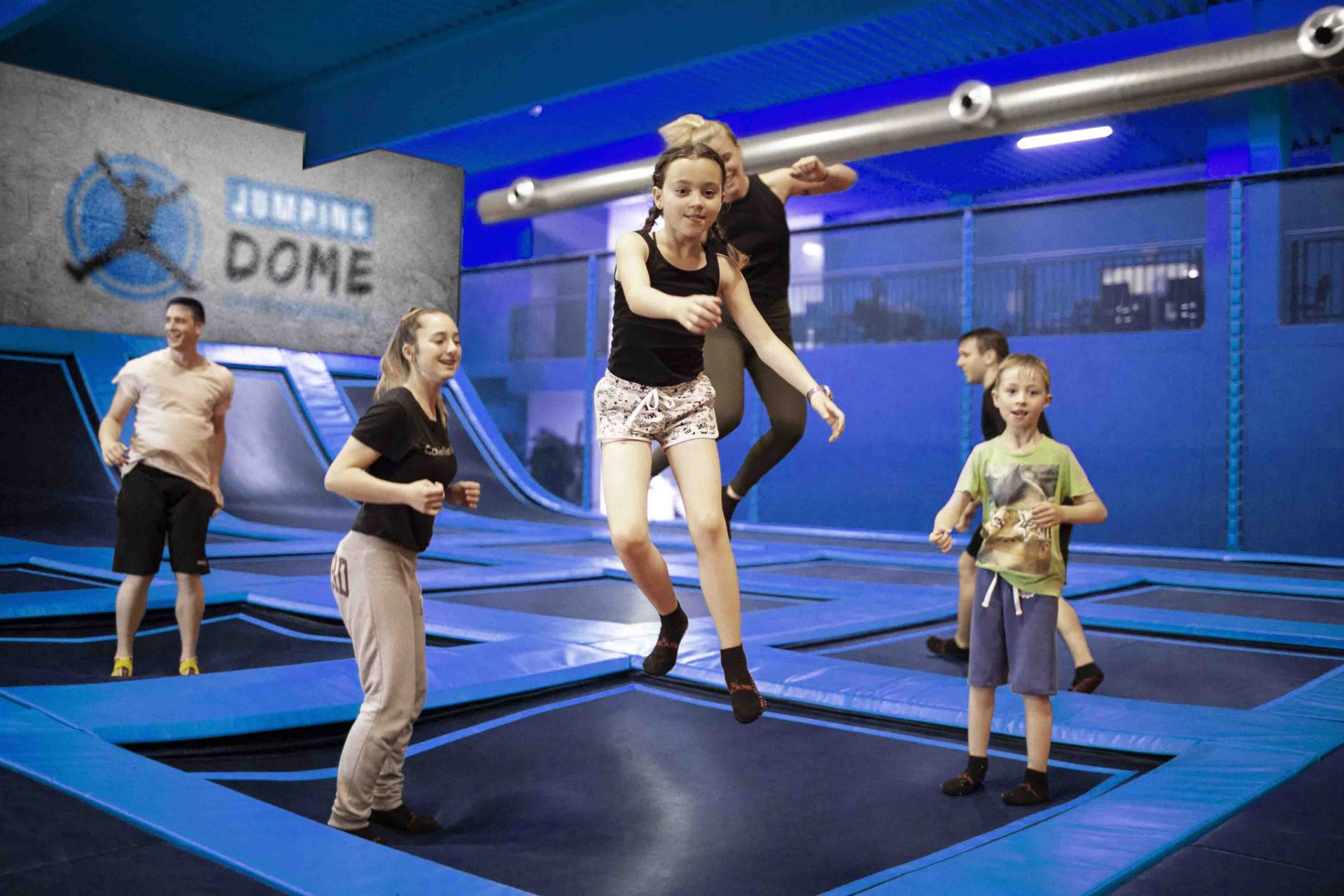 Start - Jumping Dome